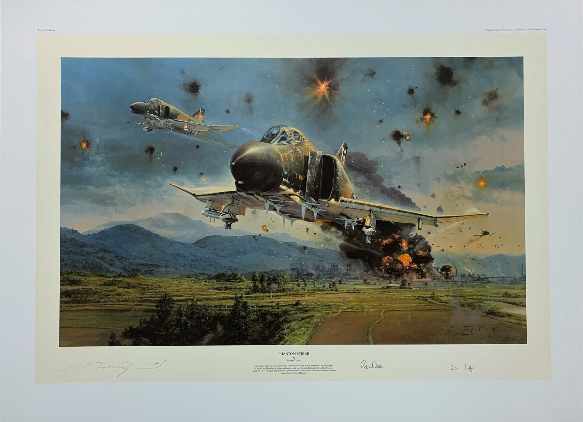 PHANTOM STRIKE | Aces High Gallery